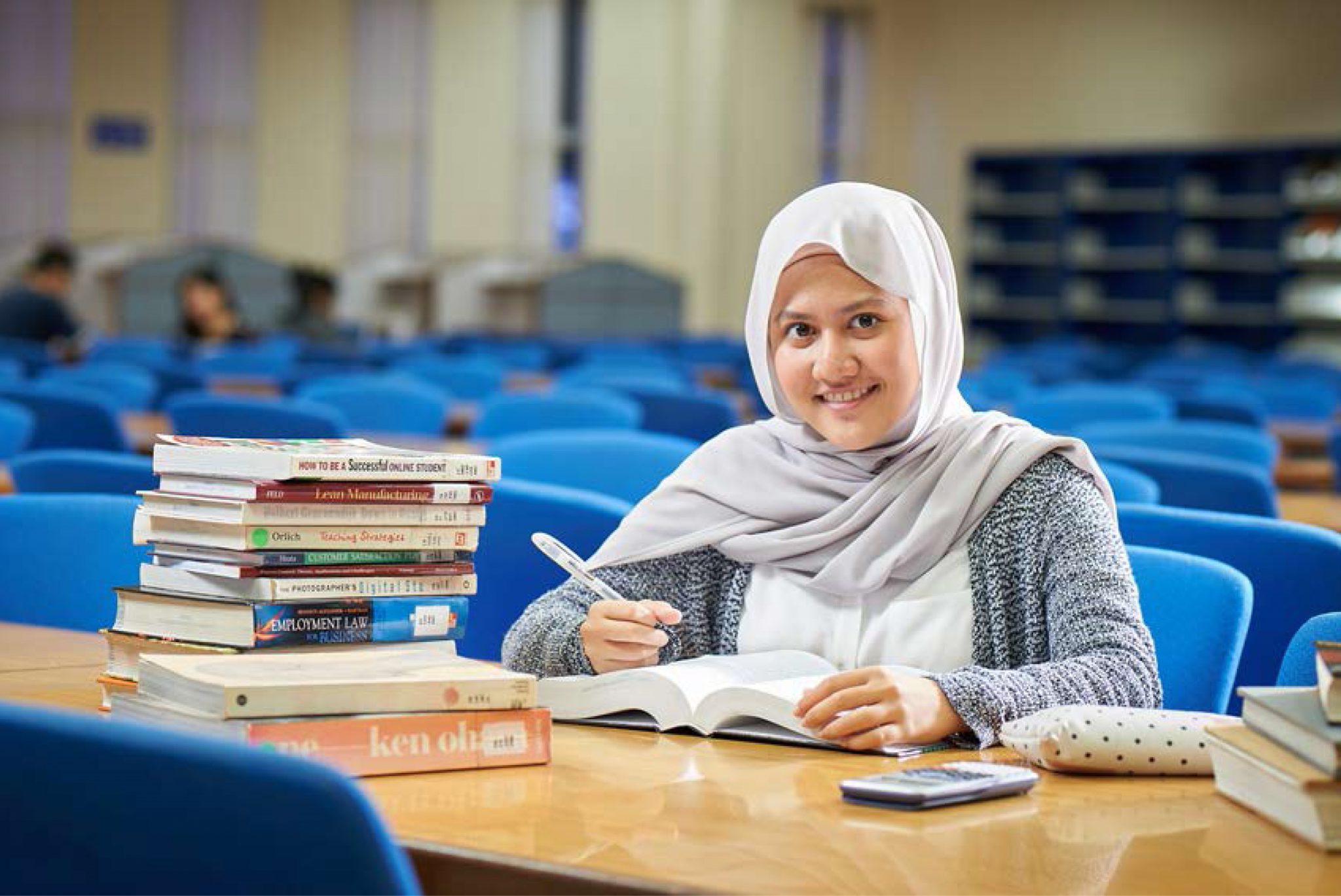 STUDY SPACES – Tun Dr. Hasmah Mohd Ali Digital Library